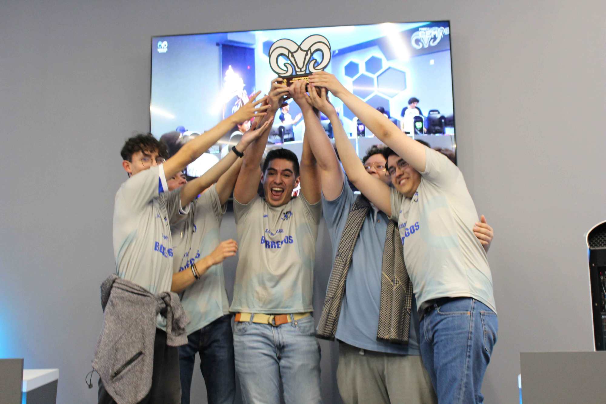 Tec CEM inaugura la eSports Arena Borregos – Luz para tus oídos